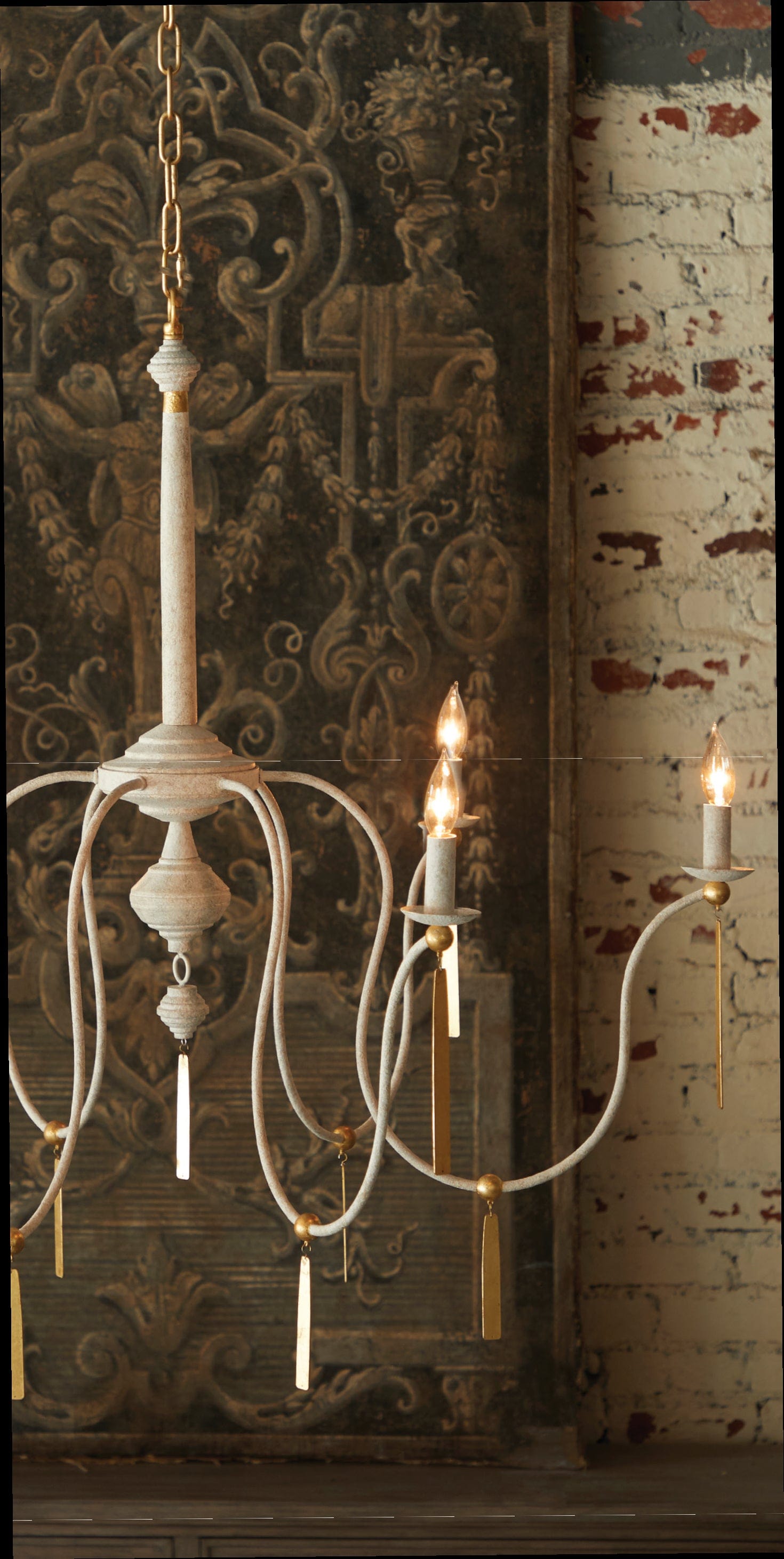 Gabby Tracy Chandelier – Meadow Blu