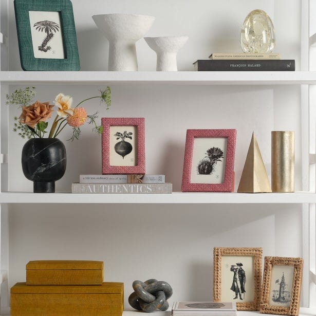 Halle Picture Frame – Meadow Blu