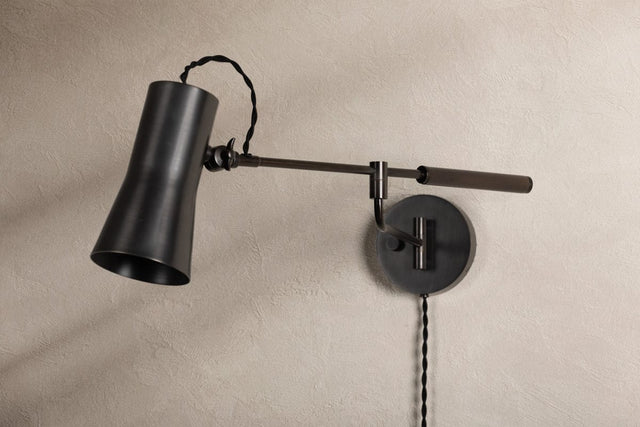 Lauren Liess Novel Plug-In Sconce – Meadow Blu