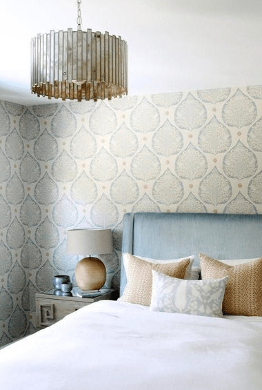 Oly Studio Grayson Chandelier – Meadow Blu